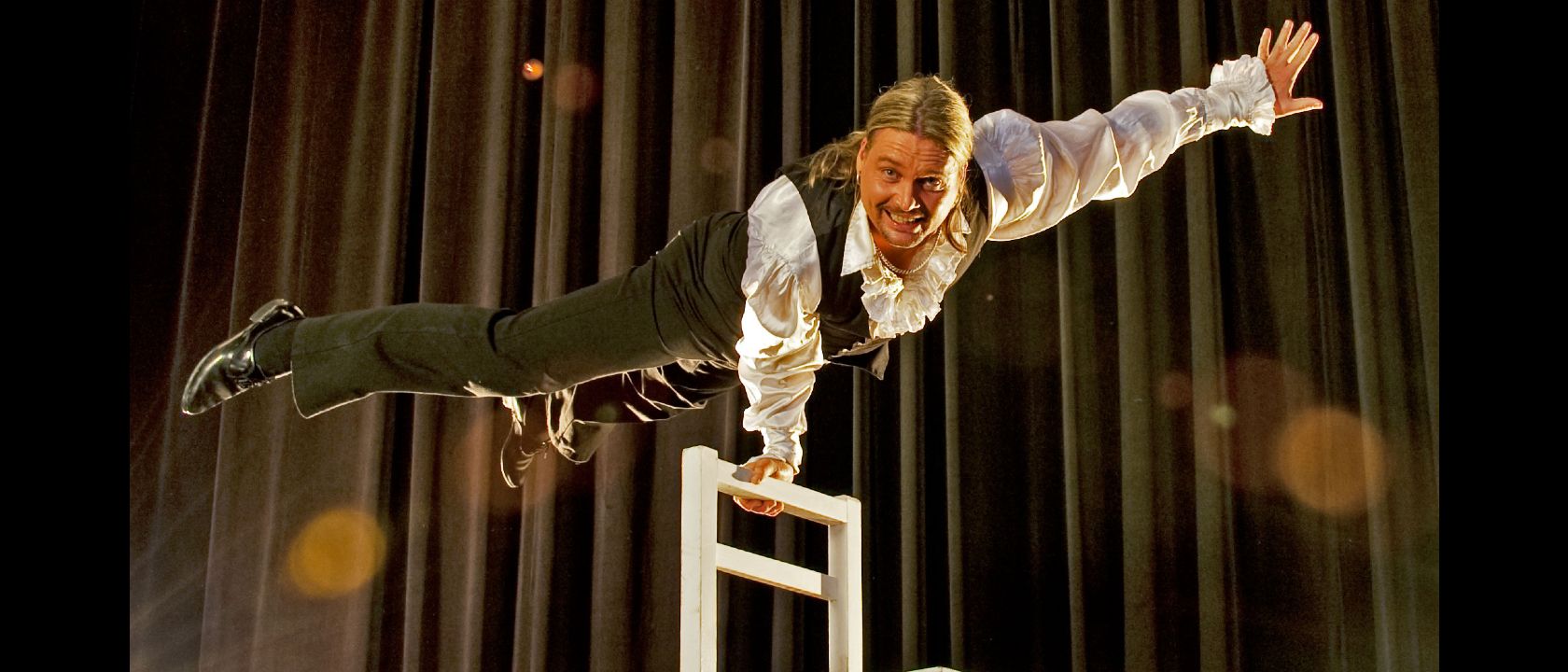 Malte Knapps Cirkus | Riksteatern
